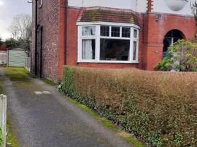4 Bedroom House Manchester Greater Manchester LS100502929