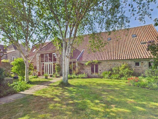 4 Bedroom House Mangotsfield South Gloucestershire 100366450