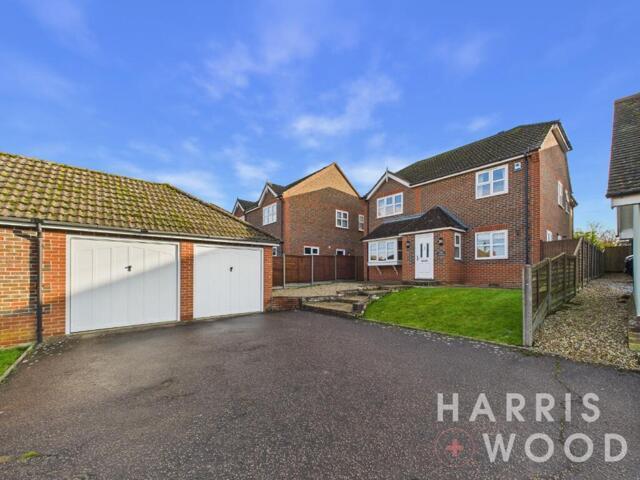 4 Bedroom House Manningtree Essex LS100540637
