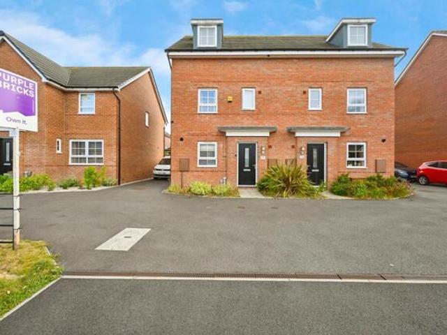 4 Bedroom House Mansfield Nottinghamshire LS100456595