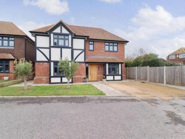 4 Bedroom House Margate Kent LS100426380