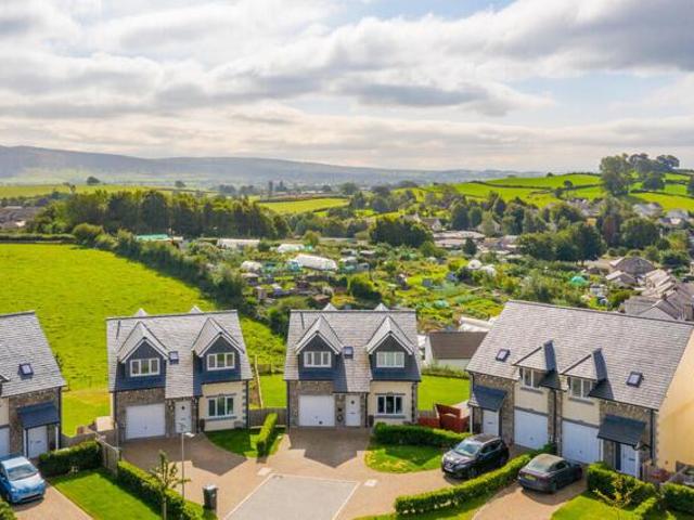 4 Bedroom House Milnthorpe Cumbria LS99808850