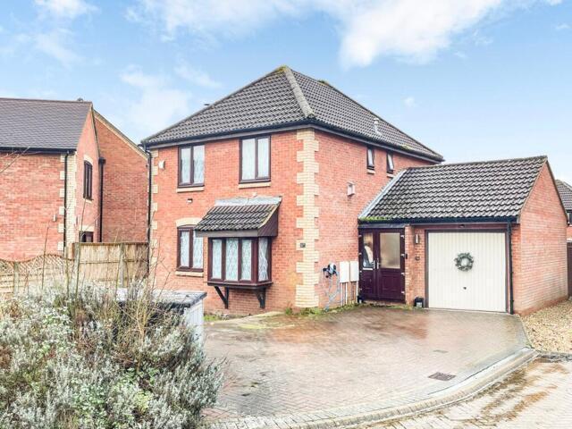 4 Bedroom House Milton Keynes Milton Keynes LS100786512