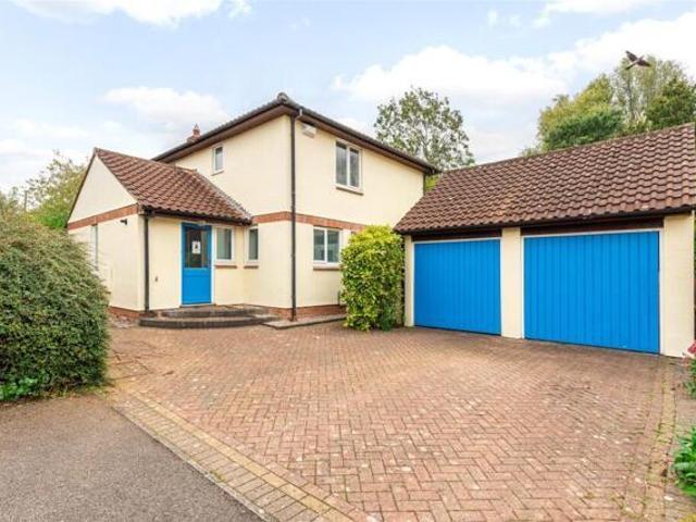 4 Bedroom House Milton Keynes Milton Keynes LS101025590