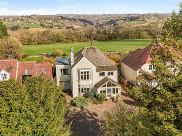 4 Bedroom House Minchinhampton Minchinhampton 101996196