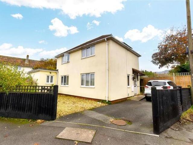 4 Bedroom House Minehead Somerset 99381076