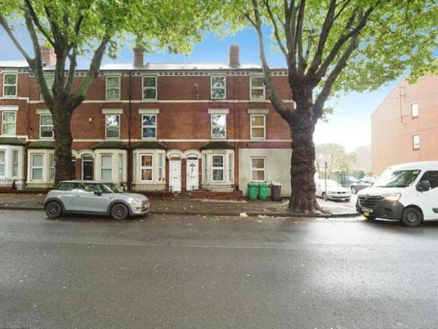 4 Bedroom House Nottingham Nottingham 90228206