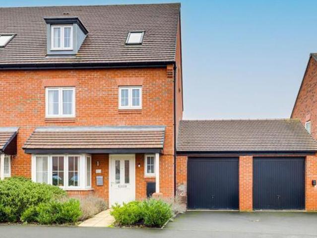 4 Bedroom House Nottingham Nottinghamshire 99572017