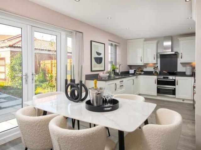 4 Bedroom House Nottinghamshire Nottinghamshire 99808555