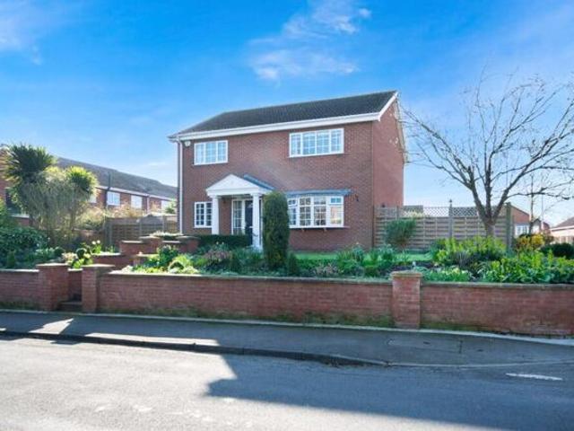4 Bedroom House Nottinghamshire Nottinghamshire 100733541