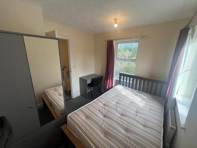 4 Bedroom House Norwich Norfolk LS100707999