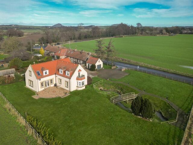 4 Bedroom House North Berwick North Berwick LS99608569