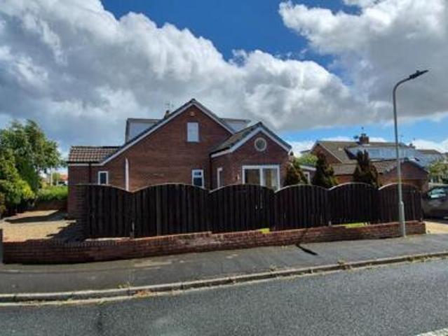 4 Bedroom House North Yorkshire North Yorkshire LS100648893