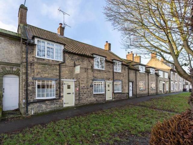 4 Bedroom House North Yorkshire North Yorkshire LS100953458