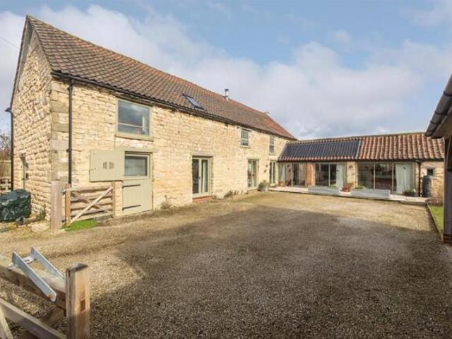 4 Bedroom House North Yorkshire North Yorkshire LS100953543