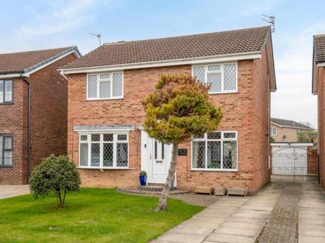 4 Bedroom House North Yorkshire North Yorkshire LS100917787