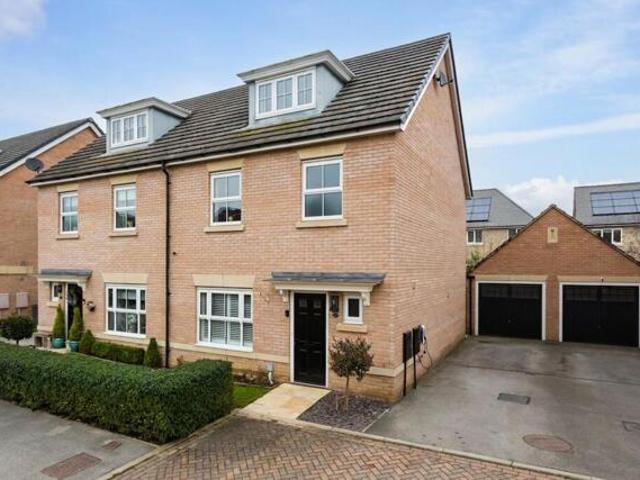 4 Bedroom House North Yorkshire North Yorkshire LS101060270