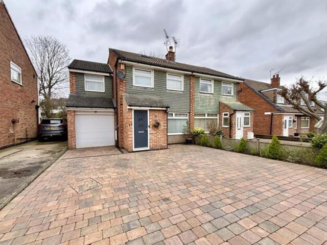 4 Bedroom House North Yorkshire North Yorkshire LS101931819