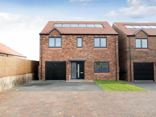 4 Bedroom House North Yorkshire North Yorkshire LS99204232
