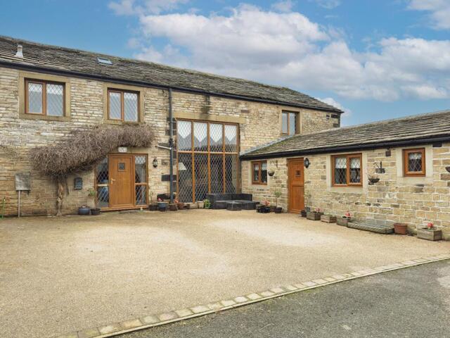 4 Bedroom House North Yorkshire Bradford LS100132603