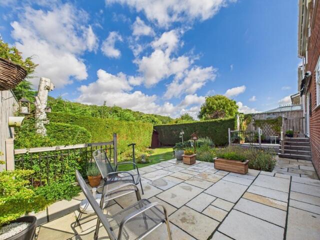 4 Bedroom House North Yorkshire East Riding Of Yorkshire 101100116