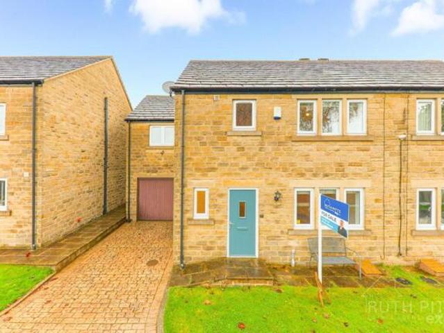 4 Bedroom House North Yorkshire Wakefield 100614858