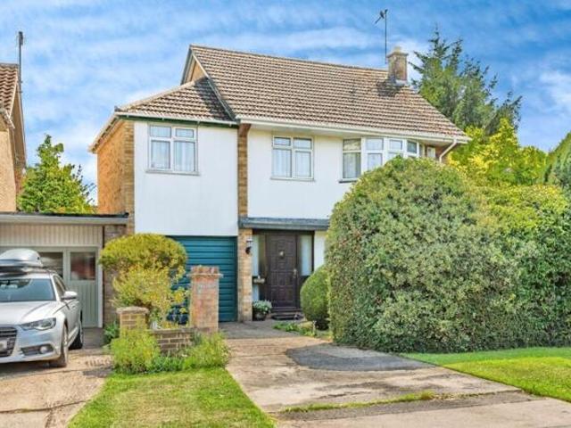4 Bedroom House Northampton Northamptonshire LS98801111