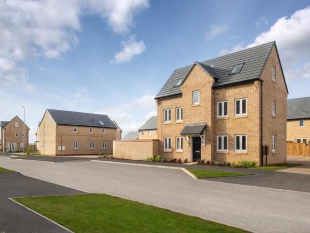 4 Bedroom House Northamptonshire Northamptonshire LS100503070
