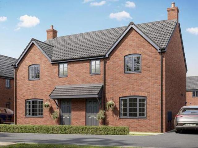 4 Bedroom House Northamptonshire Northamptonshire LS99895558