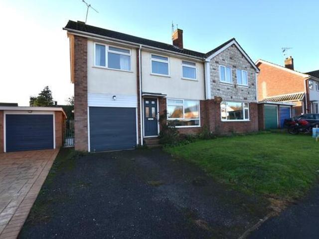 4 Bedroom House Nayland Nayland 101351934
