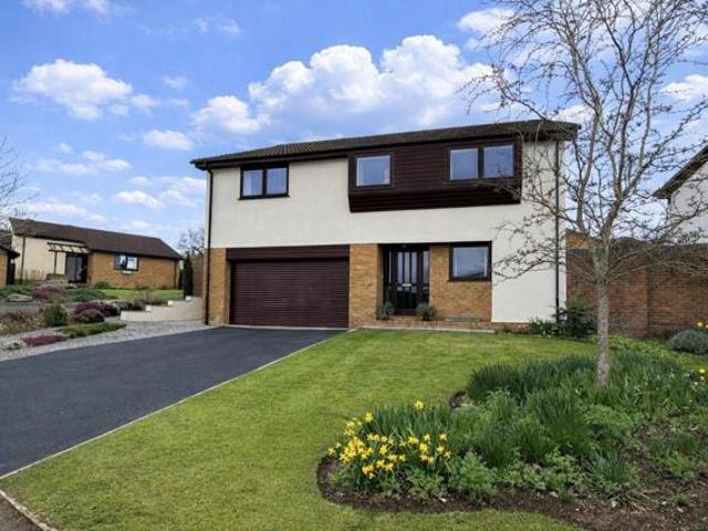 4 Bedroom House Nailsea North Somerset 100398171