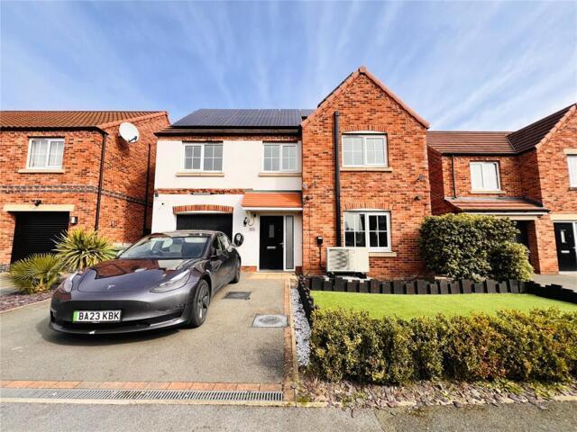 4 Bedroom House New Ollerton Nottinghamshire LS101231682