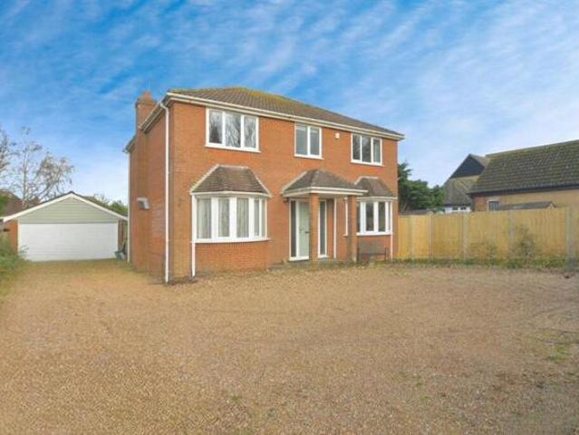 4 Bedroom House New Romney Kent LS101231861