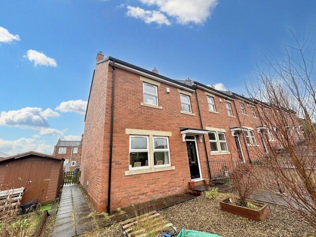 4 Bedroom House Newcastle Gateshead 100503001