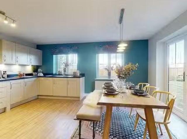 4+ bedroom house, newhome for rent in New Release! 15 Kestrel.