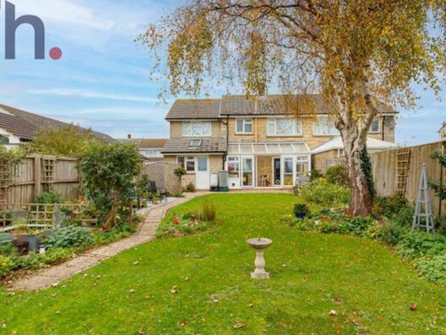 4 Bedroom House Newport Isle Of Wight LS98834953