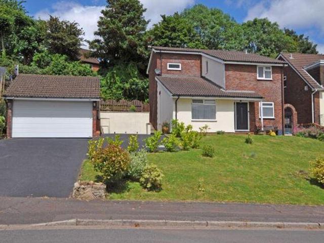 4 Bedroom House Newport Isle Of Wight 98864361