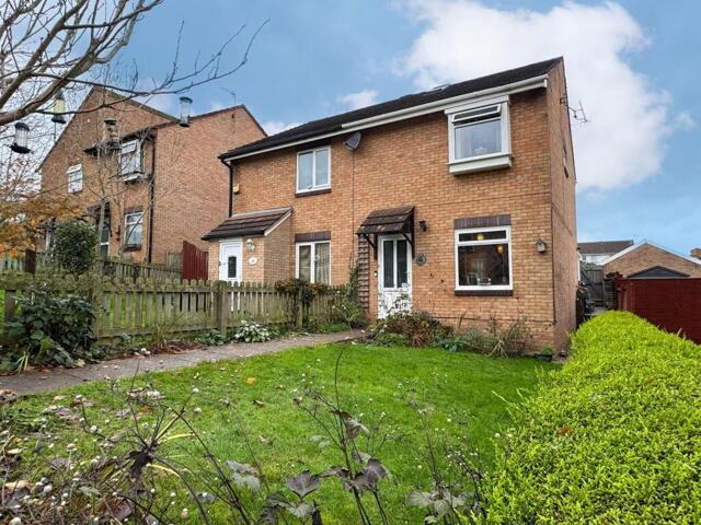 4 Bedroom House Newton Abbot Devon LS99952226