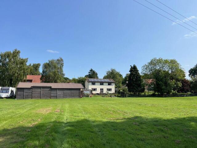 4 Bedroom House Near Framlingham Near Framlingham LS100263279