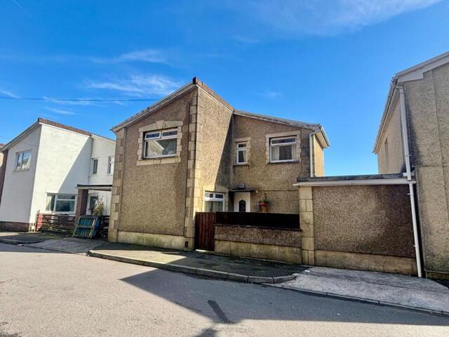 4 Bedroom House Neath Port Talbot Neath Port Talbot LS100579213