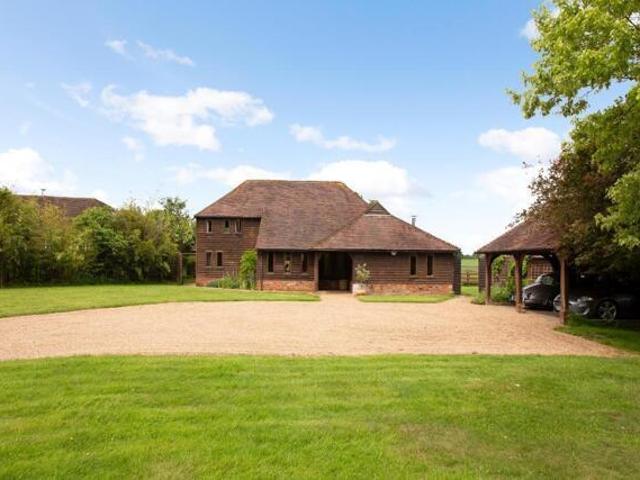 4 Bedroom House Smarden Kent 100316929