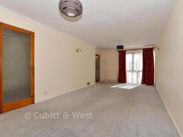 4 Bedroom House Southwater West Sussex 101676432
