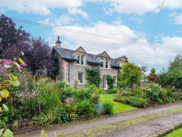 4 Bedroom House South Lanarkshire South Lanarkshire LS100132417