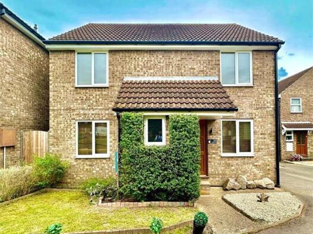 4 Bedroom House South Woodham Ferrers Essex LS93731304