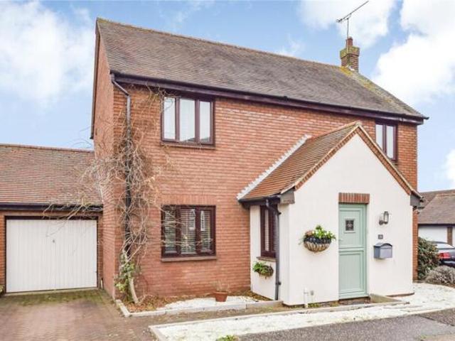 4 Bedroom House South Woodham Ferrers Essex 99808700