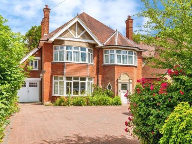 4 Bedroom House Southampton Southampton 94893442