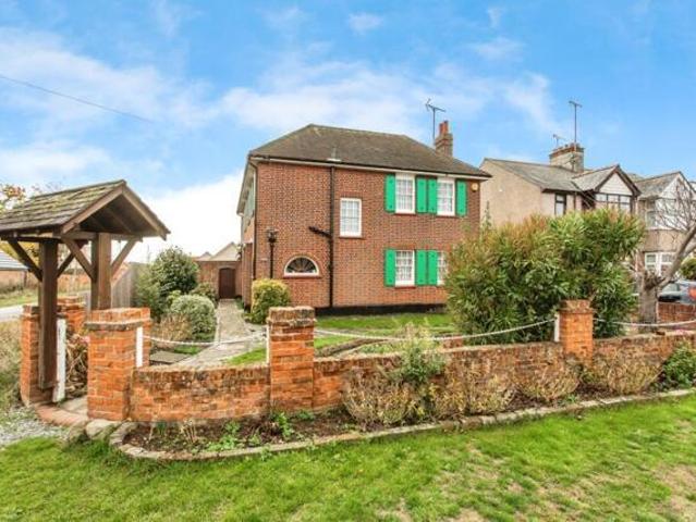 4 Bedroom House Southend Southend on Sea 100988160