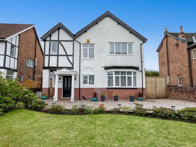 4 Bedroom House Southport Sefton 99840499