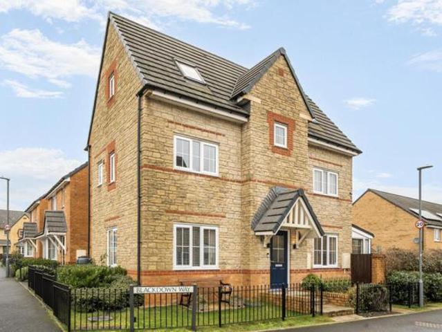 4 Bedroom House Somerset Somerset LS100649216