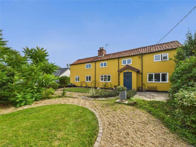 4 Bedroom House Saxmundham Suffolk 101231580
